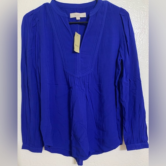LOFT | Tops | Womens Loft Blouse | Poshmark